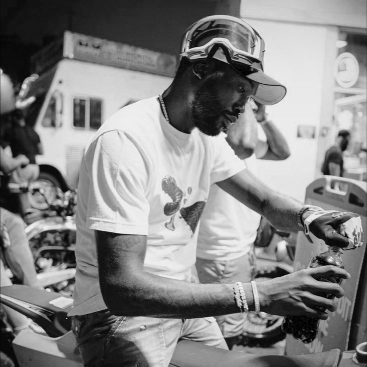 SAME ONES by neverr | Moshpyt